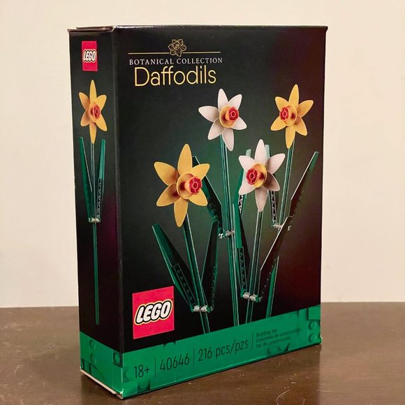 Lego | Toys | New Lego 4646 Daffodils Flowers Nib Sealed Unopened In ...